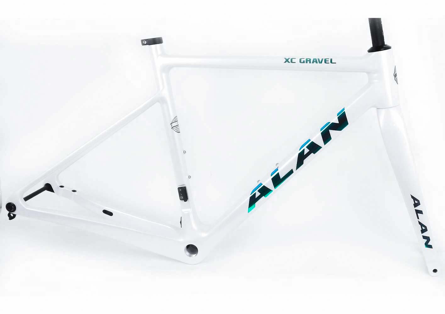 ALAN XC Gravel Carbon Frameset | RC7 white – GravelBikeShop